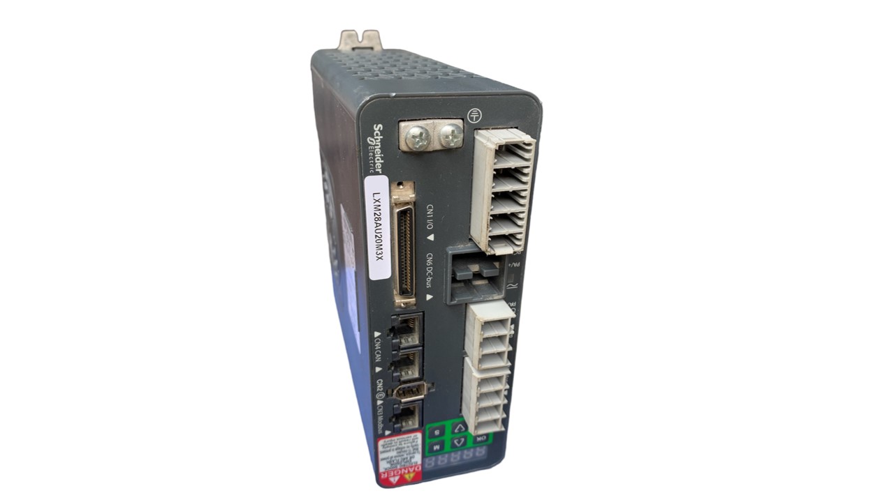 MOTION SERVO DRIVE LEXIUM 28 200 TO 240V THREE PHASE 2KW – Servo Motors ...